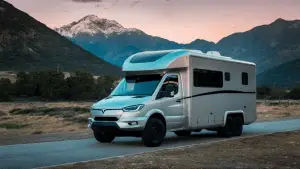 Elon Musk’s NEW Revolutionary $15,000 Motorhome | Ultimate Luxury ...